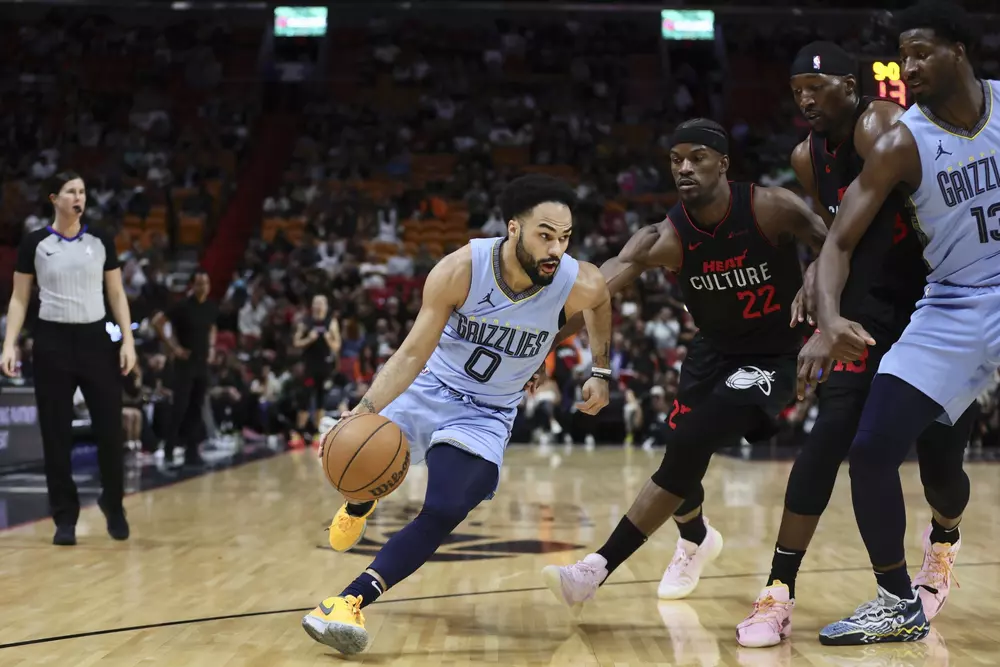 The Shortest Players in the NBA | Top 10 Shortest Players in NBA History